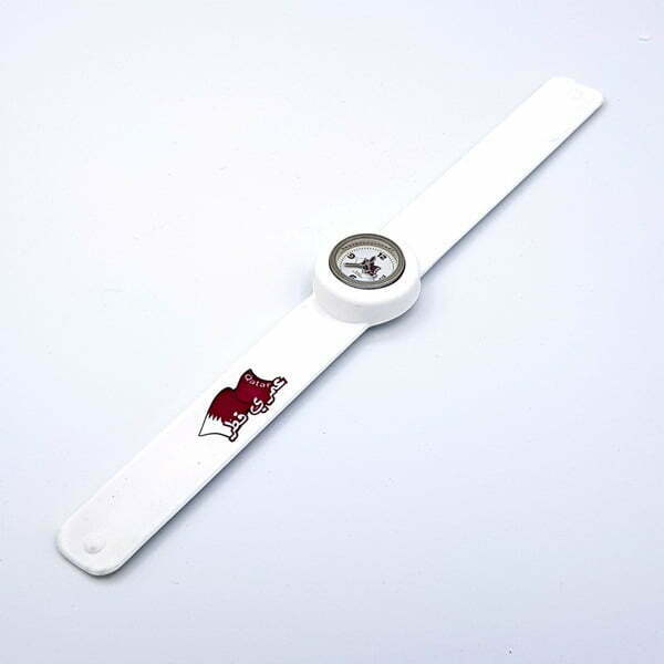 Watch with Qatar flag colors - Qatar Souvenirs » Bronze.qa - Online ...